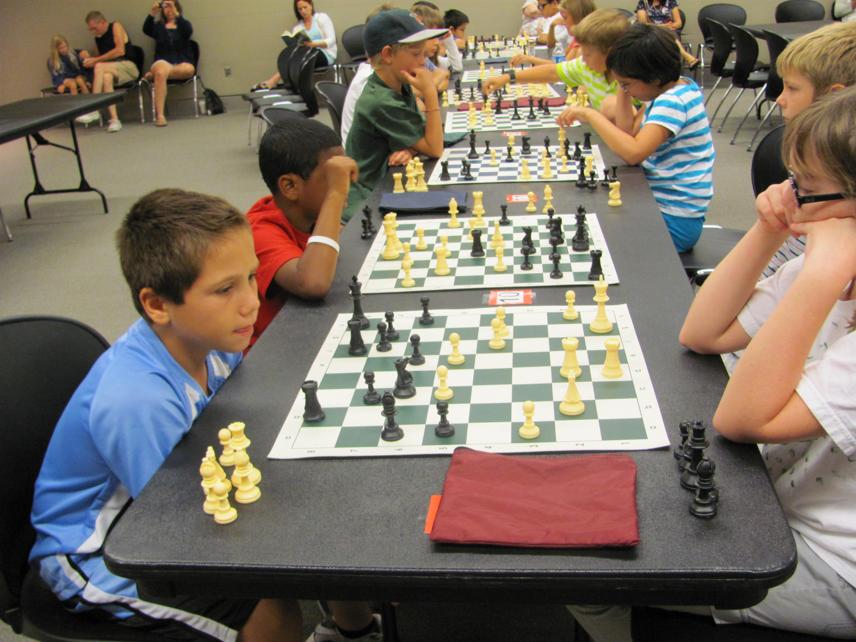 Chess club for autistic and gifted children comes fourth in Tasmanian ...